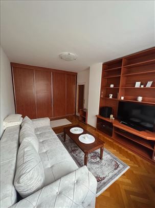 Izdavanje, Dorćol 30m2 1.0