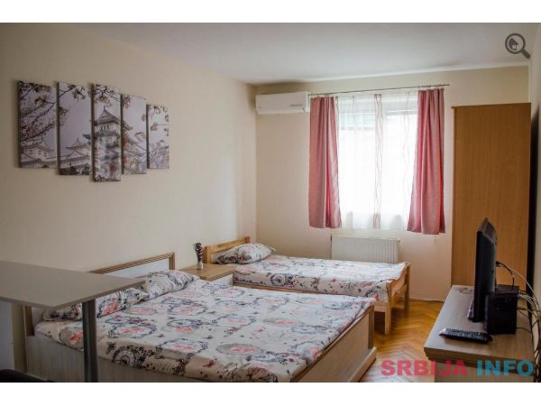 Studio Apartman Jasmin 30 Novi Sad Rotkvarija