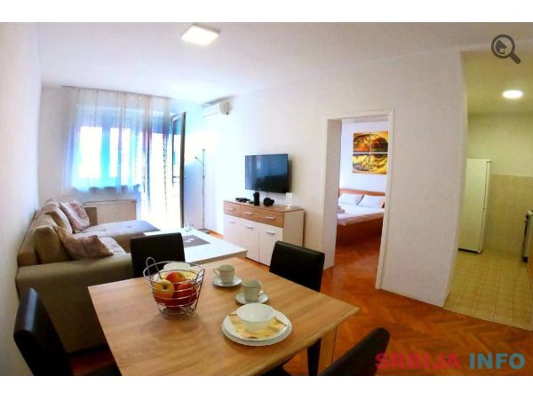 Dvosoban Apartman Jasmin 29 Novi Sad Rotkvarija