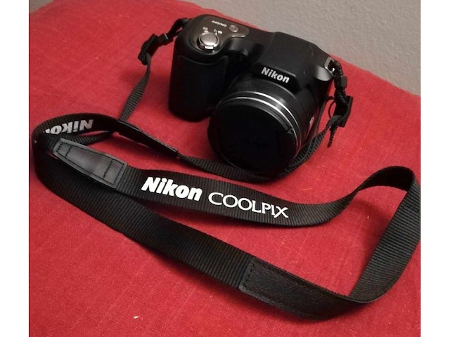 Nikon Coolpix L100 fotoaparat