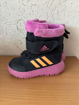 Adidas cizmice 26