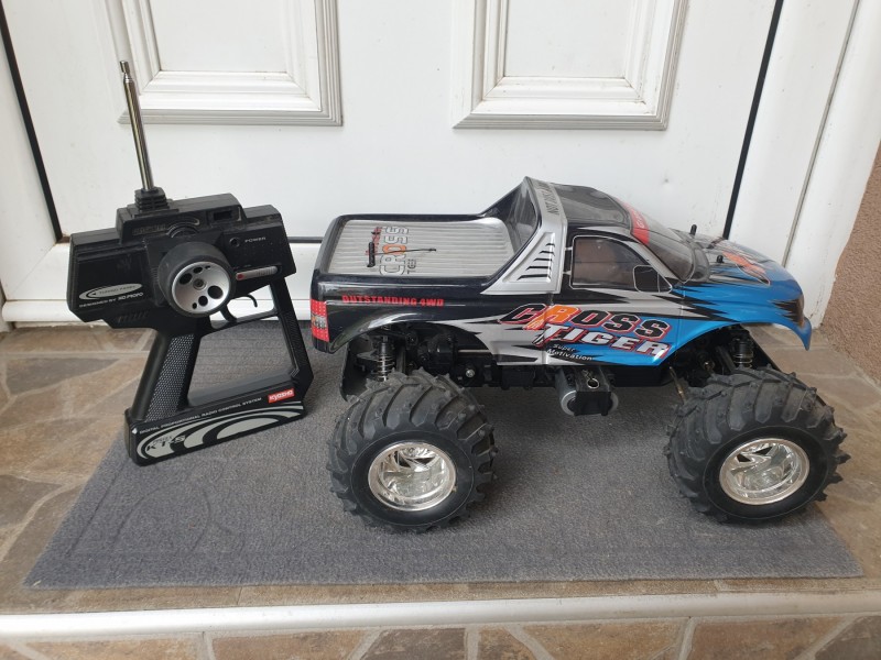 Bonzer 1/10 RC 4wd Cross Tiger Racing Truck