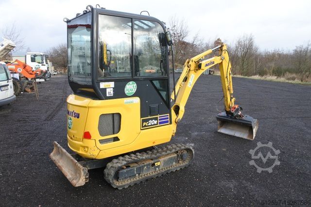 Mini bageri
KOMATSU PC 20 R-5 / gepflegt / 480 Bh