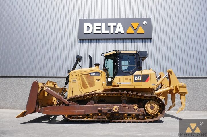 Mašina za ocenjivanje
Caterpillar D7E LGP