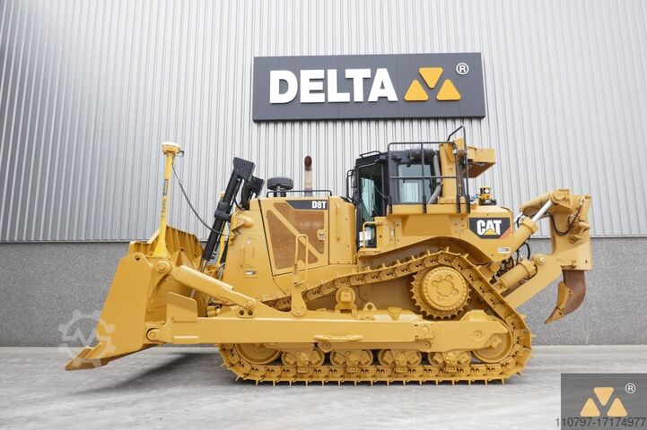 Mašina za ocenjivanje
Caterpillar D8T