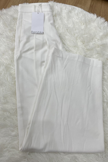 Bershka pantalone