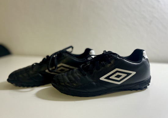 UMBRO patike za dečake