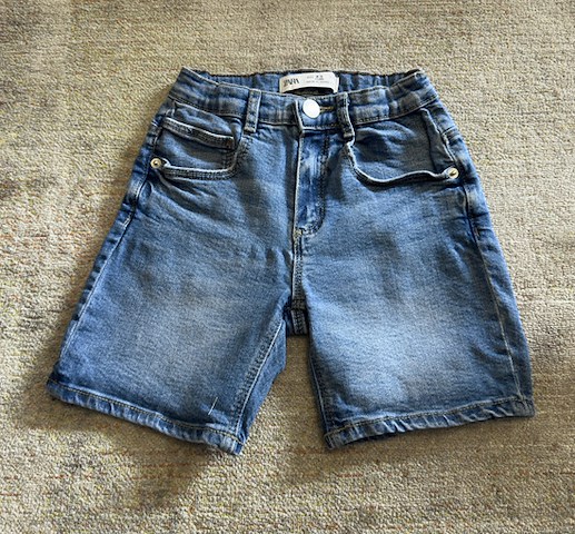 Zara 4-5Y