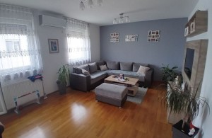 Prodajem Stan-Apartman, Veternička Rampa