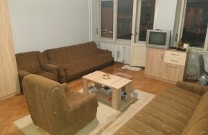 Iznajmljujem Stan-Apartman, Kej