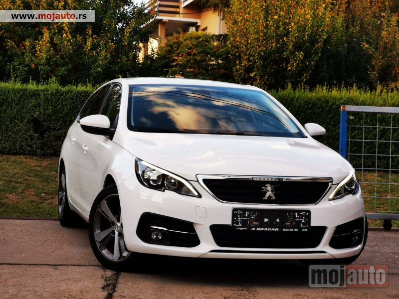 Peugeot 308 1.5BlueHdi Business Navi