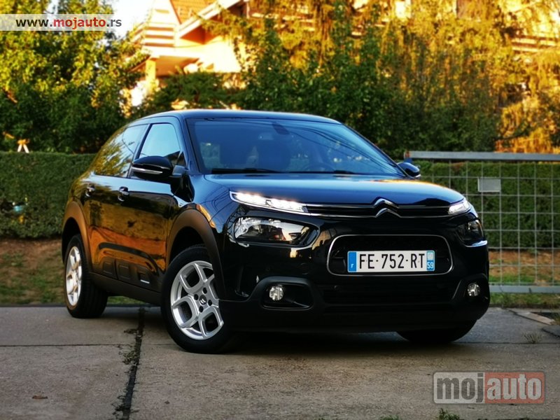 Citroen C4 Cactus 1.5BlueHdi Business Navi