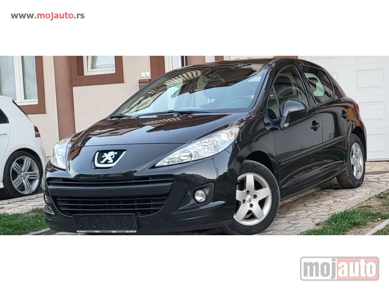 Peugeot 207 1.4 benzin,servisna