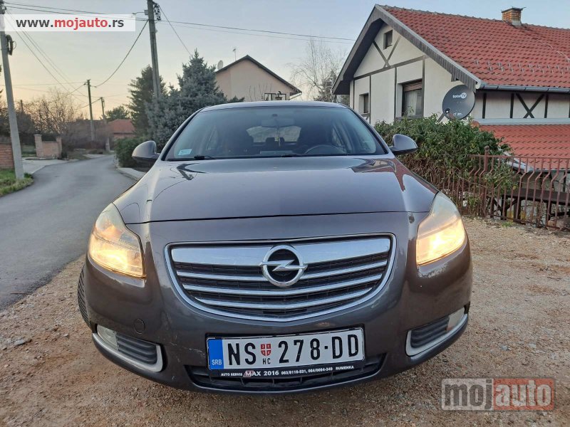 Opel Insignia