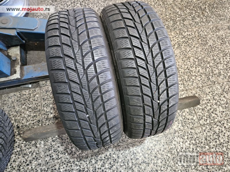 205-60-16 Hankook kao nove Odlicne