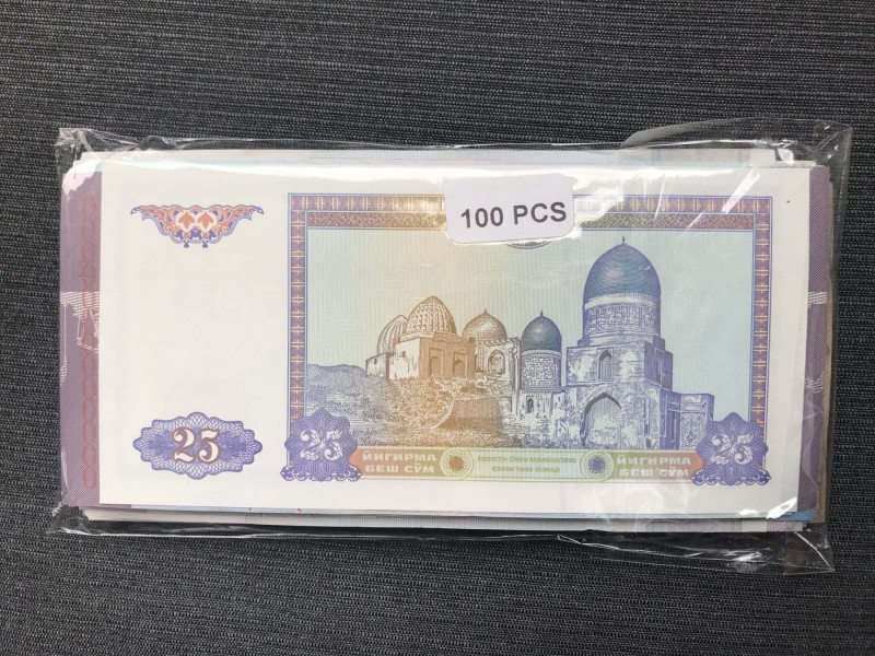 100 RAZLIČITIH UNC NOVČANICA.