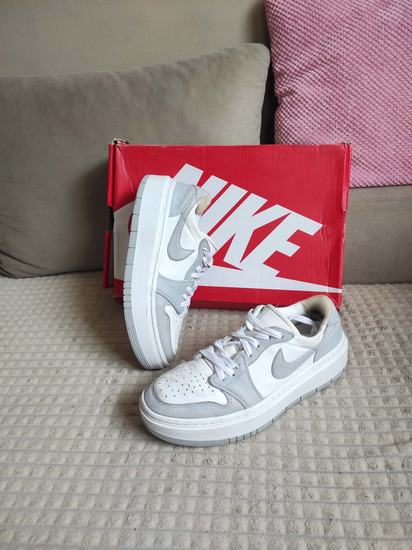 NIKE AIR patike- original