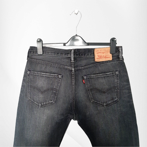 Levis 501 crne farmerke W34 L30