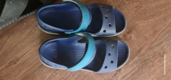 Crocs 30/31