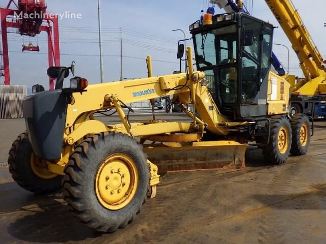 Komatsu GD405A-3E0 grejder