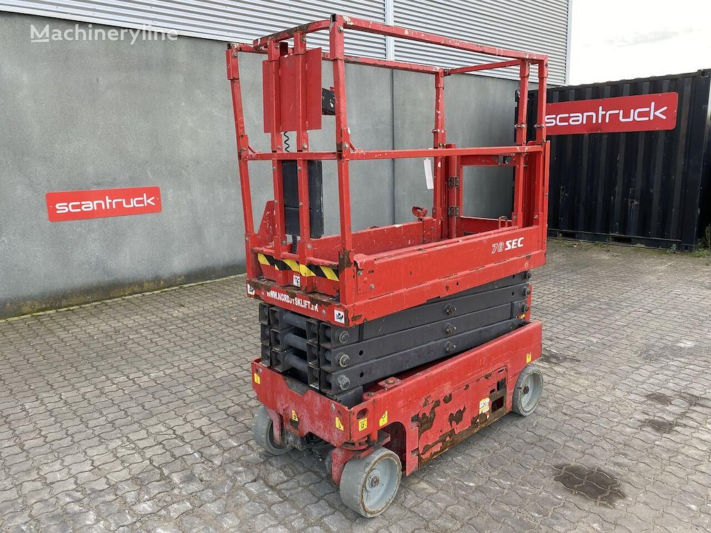 Manitou 78SEC makazasta platforma