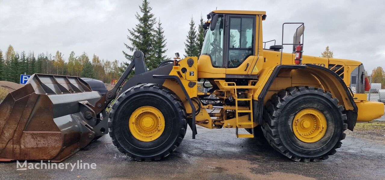 Volvo L220F prednji utovarivač