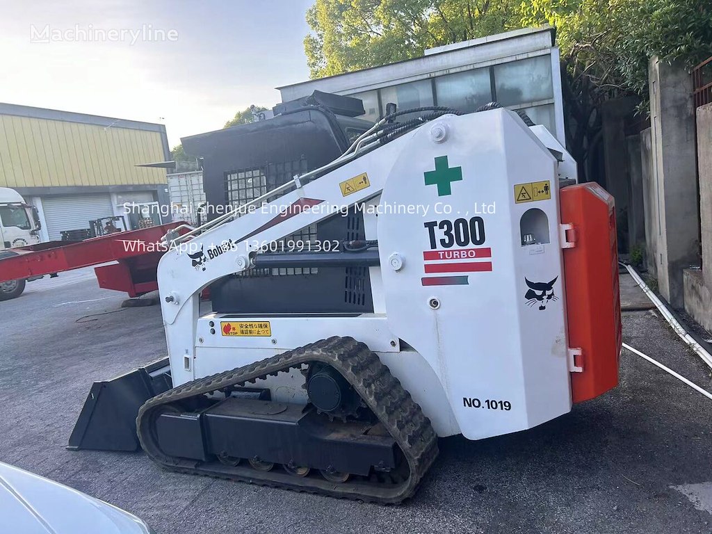 Bobcat T300 mini utovarivač