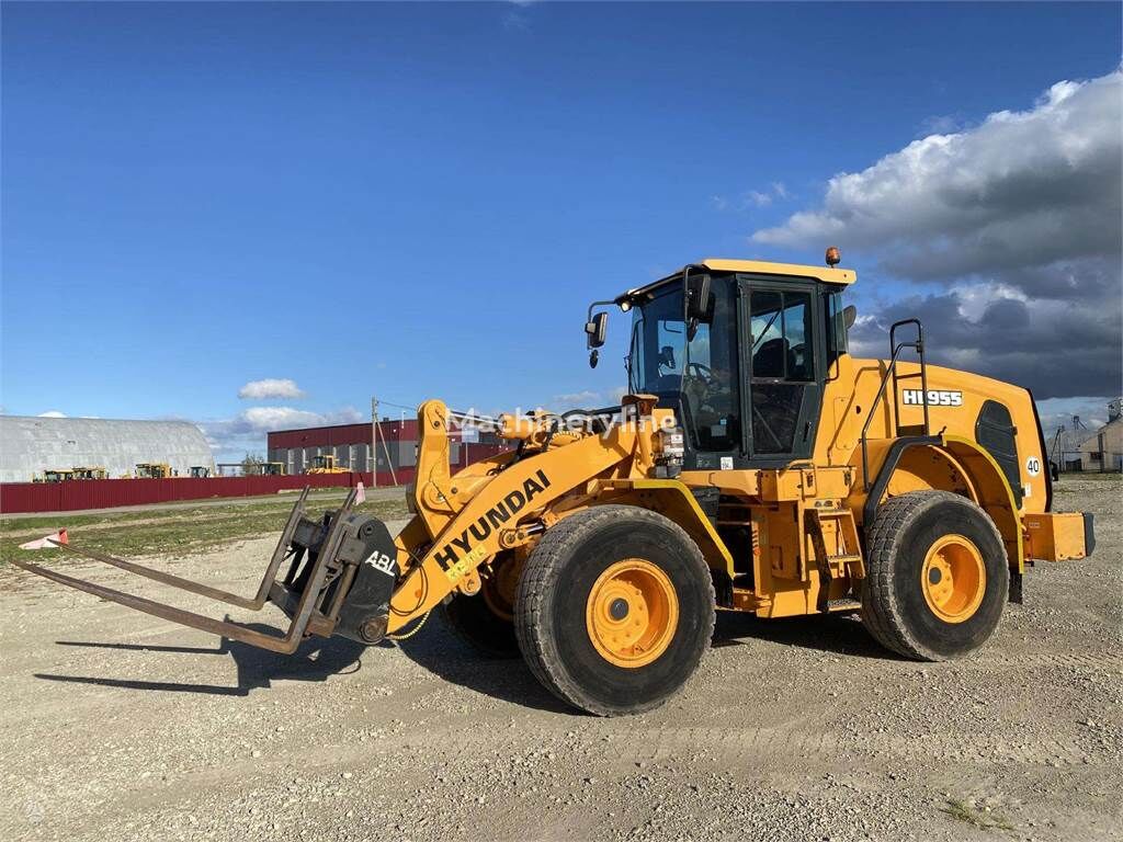 Hyundai HL 955 , hydro forks , coupler prednji utovarivač