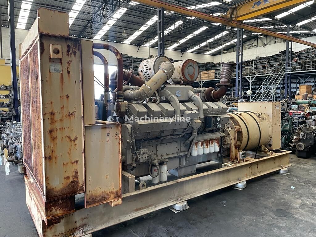 Cummins KTA50 diesel generator