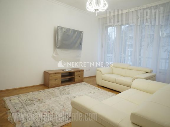 #44938, Izdavanje, P.P., SENJAK, 1700 EUR