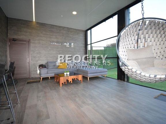 Novi Beograd, Hotel Jugoslavija, , 4.0, 200m2, 250000EUR