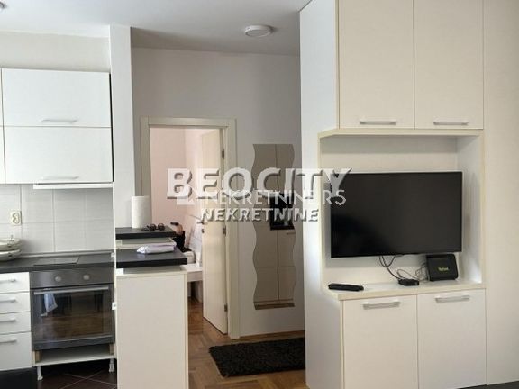 Novi Sad, Grbavica, Lasla Gala, 1.5, 37m2, 500EUR