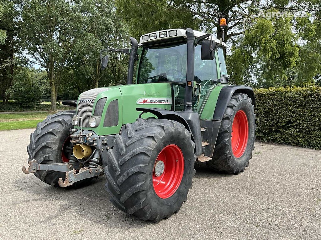 Prodaje se Fendt Vario favorit 716 traktor točkaš na aukciji