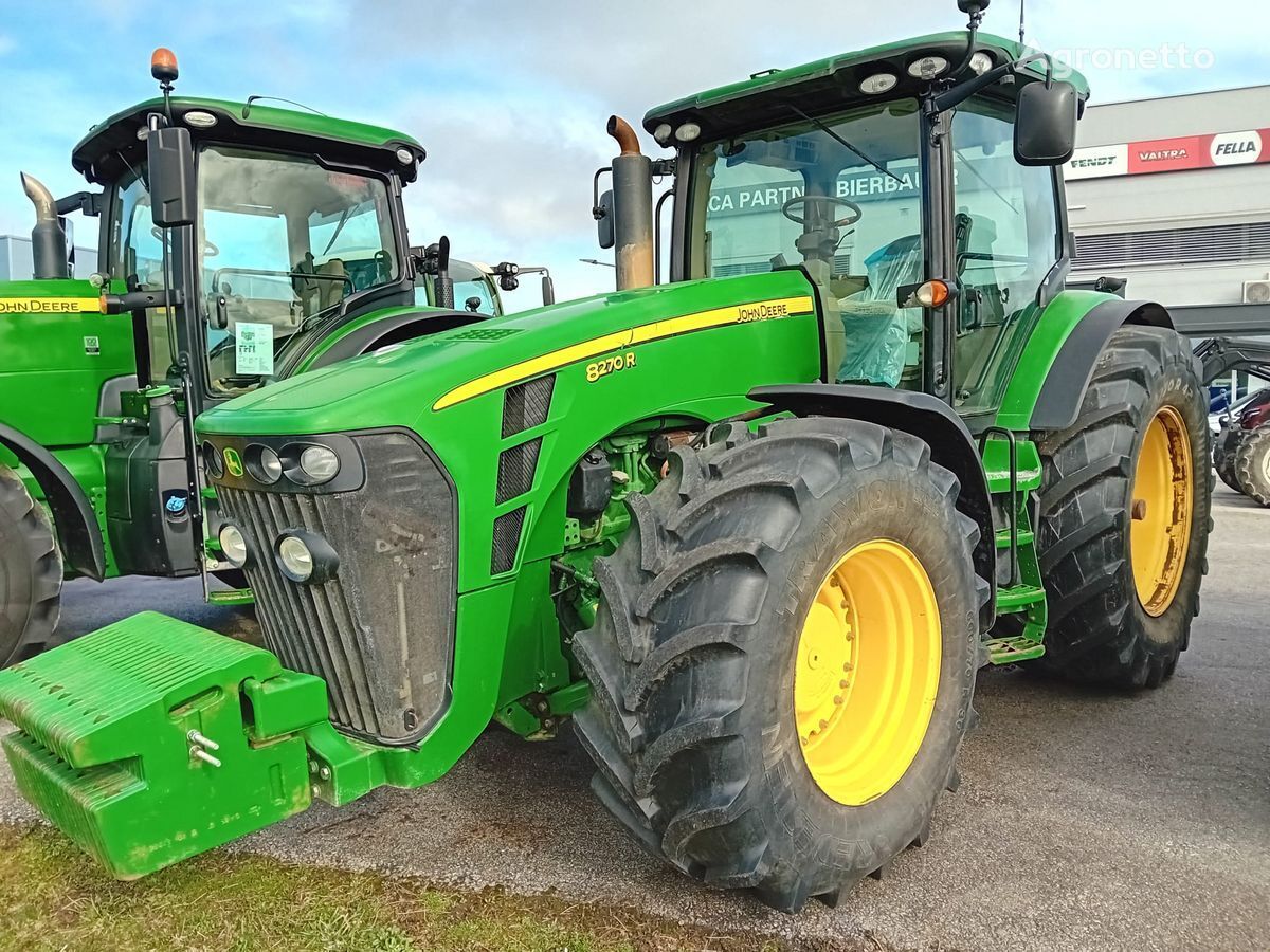 John Deere 8270R traktor točkaš