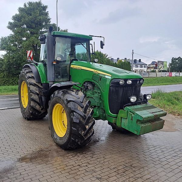 John Deere 8420 traktor točkaš