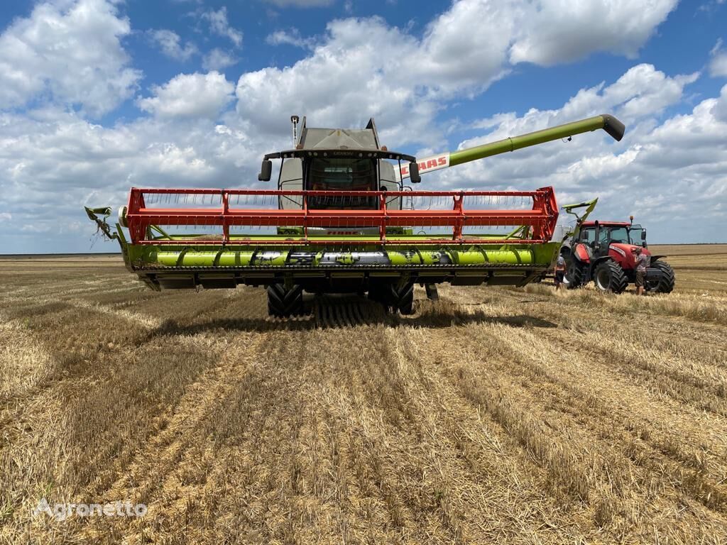 Claas Lexion 750 + HEADER PĂIOASE ȘI KIT RAPITA kombajn za žito