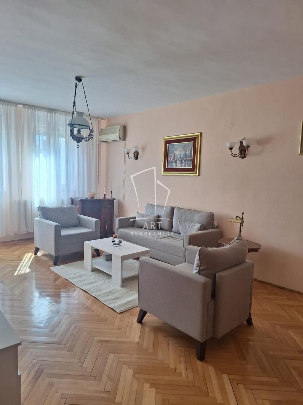 Gornji dorćol, 70m2 ID#8882 750 €