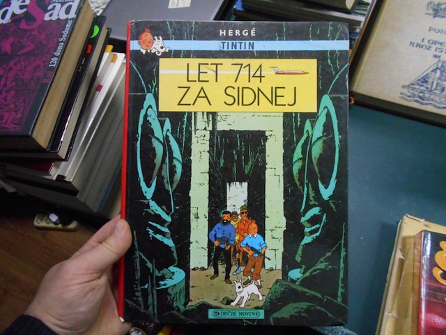 Let 714 za Sidnej - Tintin Herge 2