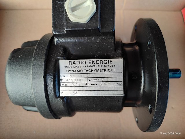 Radio Energie REO 444 R1 Dynamo Tachymetriqu