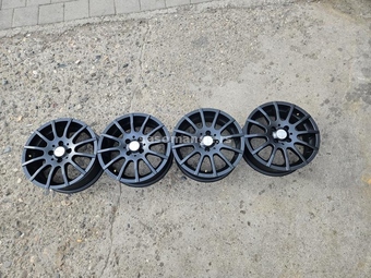 AluFelne 15Coli 4x100 Fiat Grande Punto kao nove Odlicne