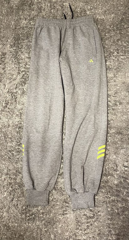 Adidas, M (EU 38), L (EU 40), XL (EU 42), bоја - Siva