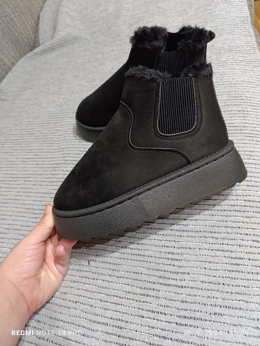 Ugg mini čizme, bоја - Crna, 36