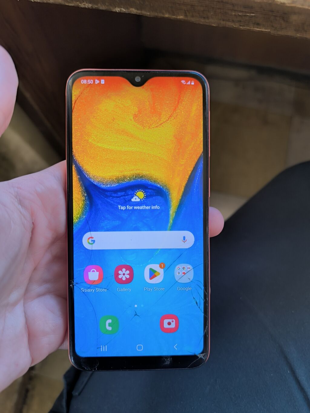 Samsung Galaxy A20e, 32 GB, bоја - Narandžasta, Otisak prsta, Dual SIM, Face ID