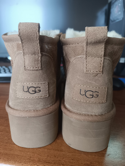 Ugg cizme