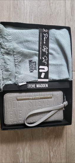 Steve madden set novčanik i šal