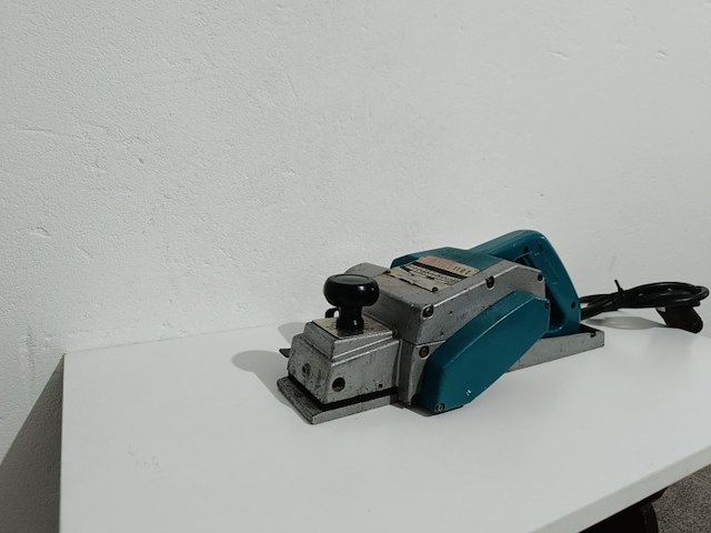 MAKITA 1100 rende