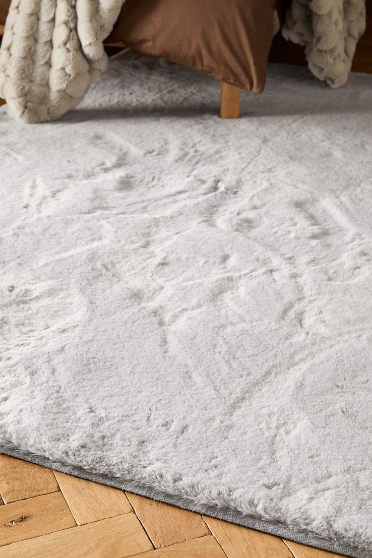 Light Grey Plush Faux Fur Rug