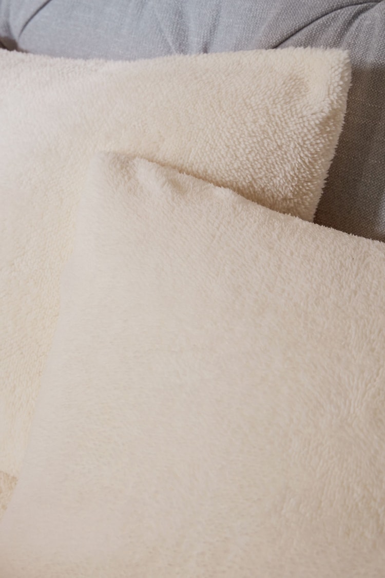 Set of 2 Cream Soft Teddy Fleece Pillowcases