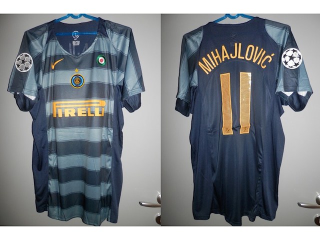 Inter dres 2005-06 Mihajlović 11 (Treća garnitura)