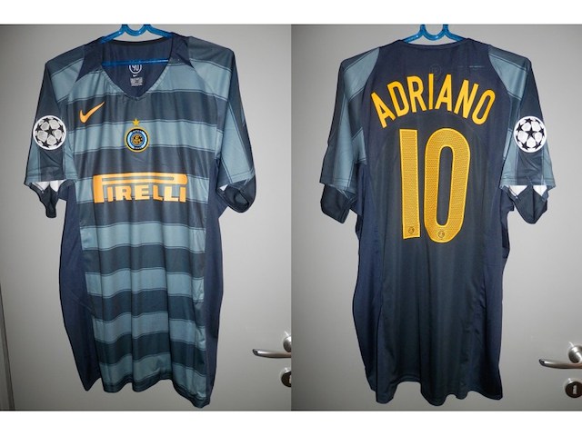 Inter dres 2004-05 Adriano 10 (Liga šampiona)